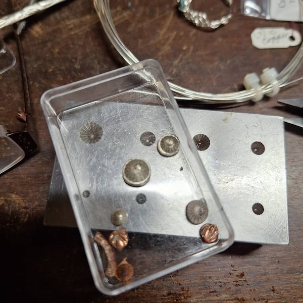 Jewelry Making Punch Kit, Coin Ring Maker, Make Money Selling Coin ...