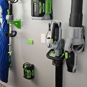 3D Printed Wall Mounted Bracket for EGO 56V Batteries Standard Mount ...