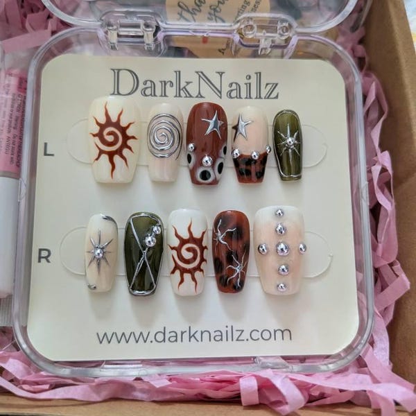 Black Pink Star Press on Nails – Cute Goth Galaxy Nail Art – Handmade ...