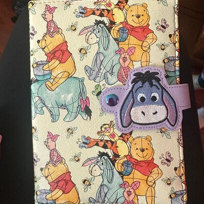 Character Wallet/ Minimalist Wallet/ Bifold Wallet/ Pocket - Etsy