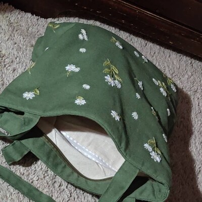 Hand Embroidered Daisy Linen Bag, Cute Small Daisies Embroidery Market ...