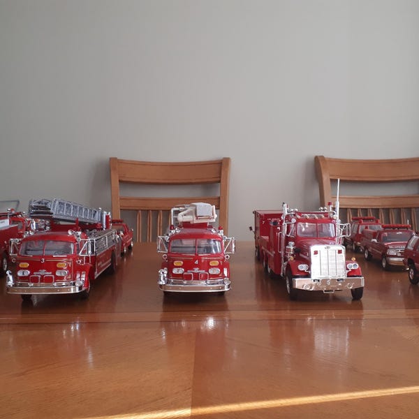 1:25 Scale Model Resin Fire Truck Miniature Rolled Tarp - Etsy Australia