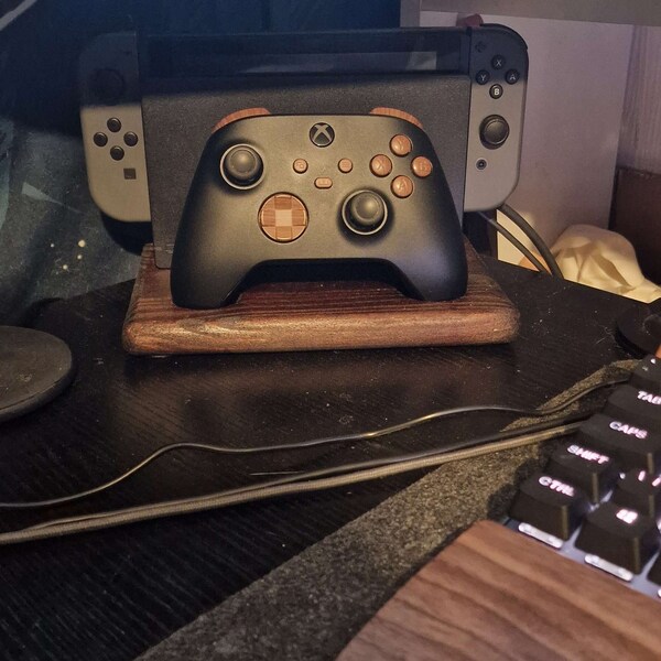 Natural Finish Gaming Controller Holder Stand Handmade From Recycled ...