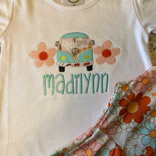 Groovy Retro Van And Daisies Zig Zag Applique Machine Embroidery Design