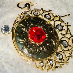 Bayonetta Cosplay Umbran Watch - Etsy