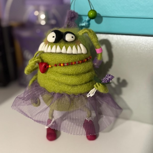 Needle Felted Scary Beautiful Monster. Needle Felted Bugs, Creatures ...