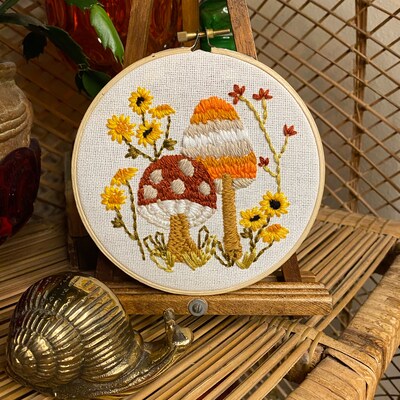 Vintage Set of Seven Mugs With Rainbow Design Rainbow Coffee Tea Mugs ...