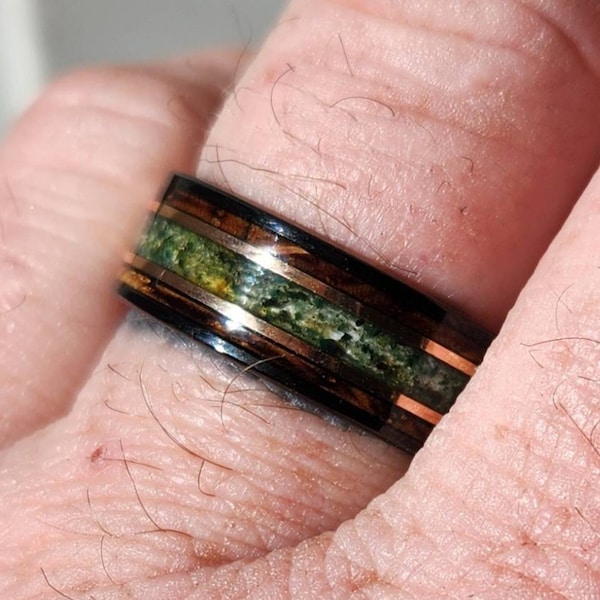 Moss Agate Men's Wedding Band, Moss Agate Ring, Whiskey Barrel Wedding ...