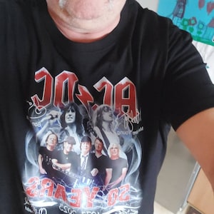 Lustiger Radfahrer Spruch Warum Ich ohne Akku fahre Fahrrad T-Shirt ...