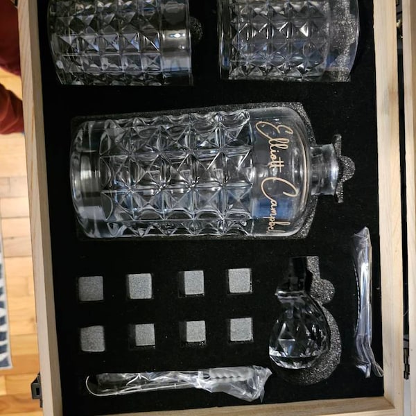 Custom Whiskey Decanter Set With Premium Engraving Quality, Great ...