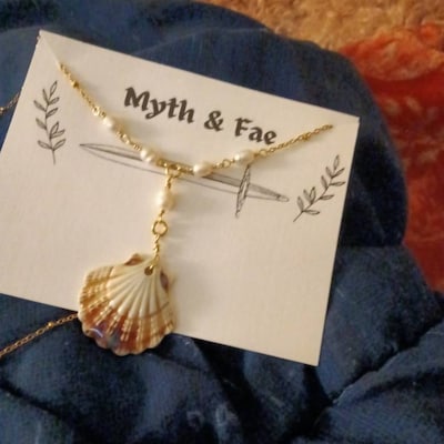 Venus Necklace Dainty Pearl Sea Shell Pendant Necklace - Etsy