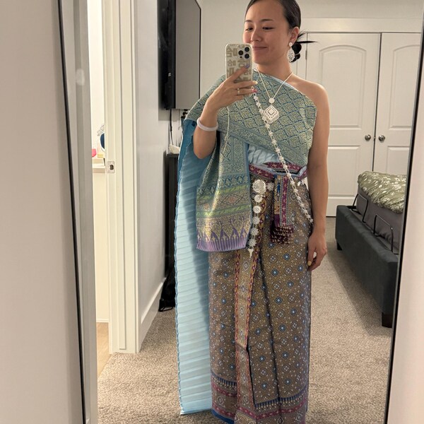 Luxury Traditional Thai/khmer Bridal Dress| Handmade Bead Embroidery ...
