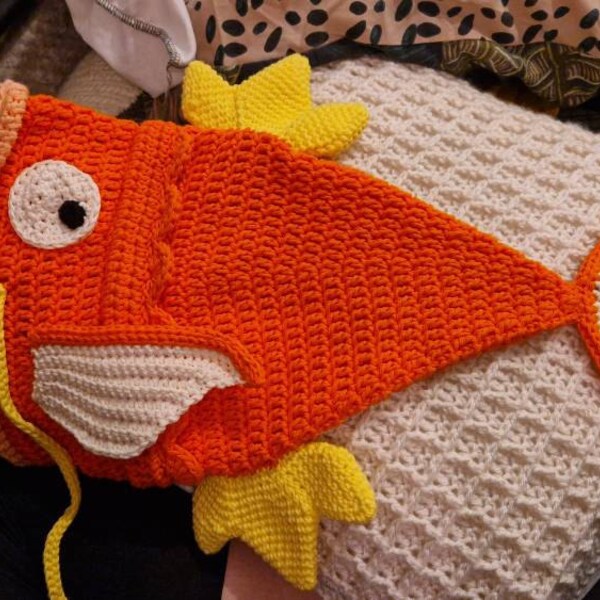 CROCHET PATTERN Little Useless Fish Slouchy Hat Magikarp Hat Pokemon ...