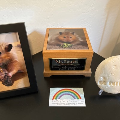 Cremation Urn Name Plate Custom Engraved Memorial Urn Tag Plaque Black ...