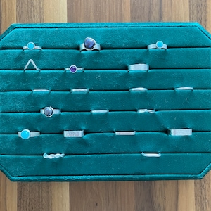 Large Olive Green Velvet Ring Display - Etsy