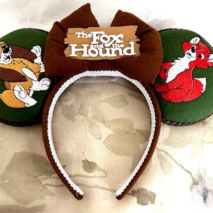 Embroidered Lady and the Tramp Ears - Etsy