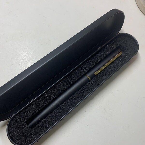 Personalized Set 2 Gold Parker Classic Pen in Box, Masters Graduation ...