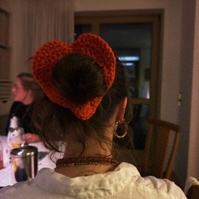 Crochet Heart Scrunchie - Etsy