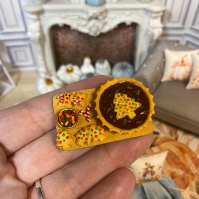 Bones Collection, Gothic Miniature, Haunted Dollhouse, Macabre 112 ...