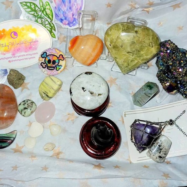 Plastic Crystal Heart/ Carvings Sphere Stands NOW HAVE 3 SIZES - Etsy