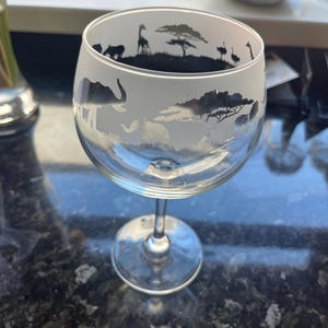 SAFARI GLASS 36cl Stemless Wine / Water Glass With Safari Frieze Design ...