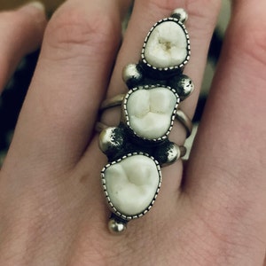 Snaggle Tooth Necklace - Etsy