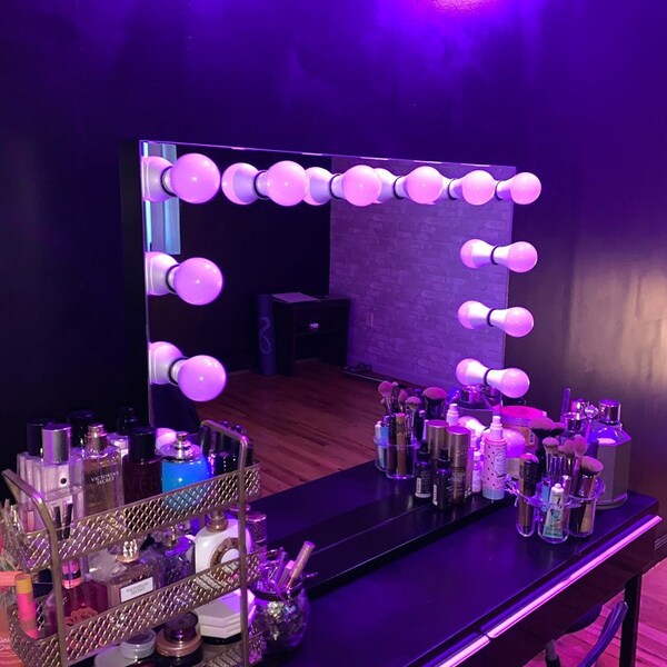 Curved Hollywood Vanity Mirror | LED Makeup Mirror | Table Top- Plugs ...