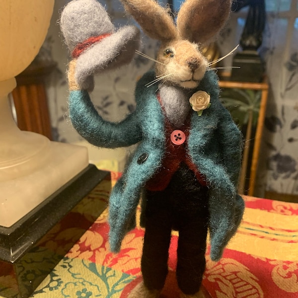 Reclining Hare With Ruffle /rabbit Lover Gift/hare Sculpture/felted ...