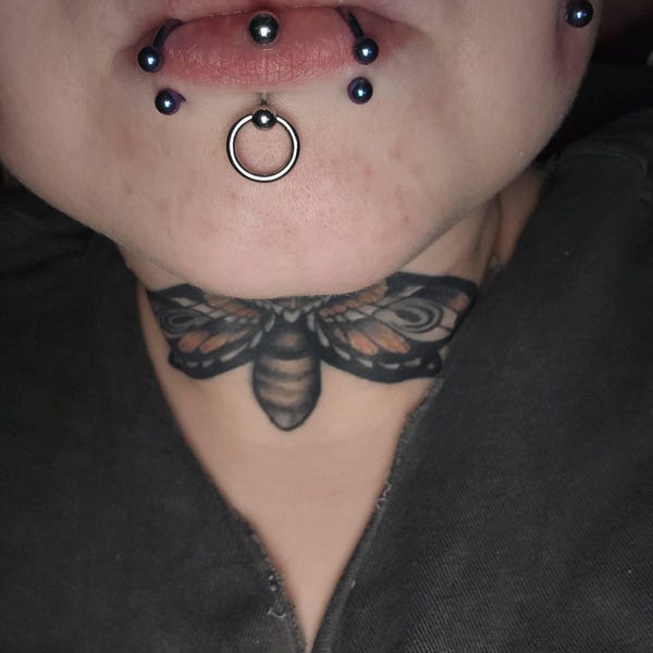 Lips Piercing Jewelry With Spike - Lip Ring - Vertical Labret Piercing ...