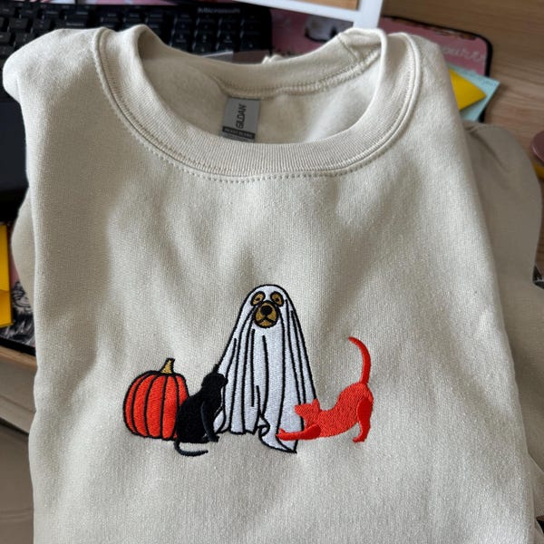 Embroidered Fall Leaves Crewneck, Cute Fall Foliage Sweatshirt, Autumn ...