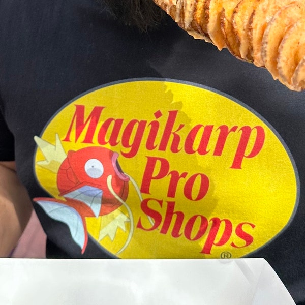 Mercy Overwatch T-shirt Gift for Gamer Tee, Unisex Gamers Merch I Need ...