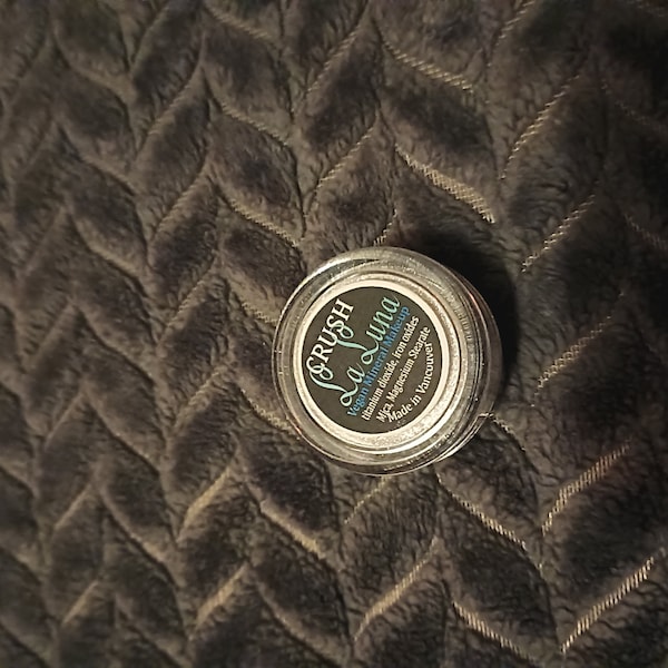 SHARK FIN Blue Metallic Shimmer Eyeshadow Navy Dark Mineral Makeup ...