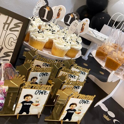 Notorious One Round Cupcake Toppers, 2 Circle Cupcake Toppers, the Big ...