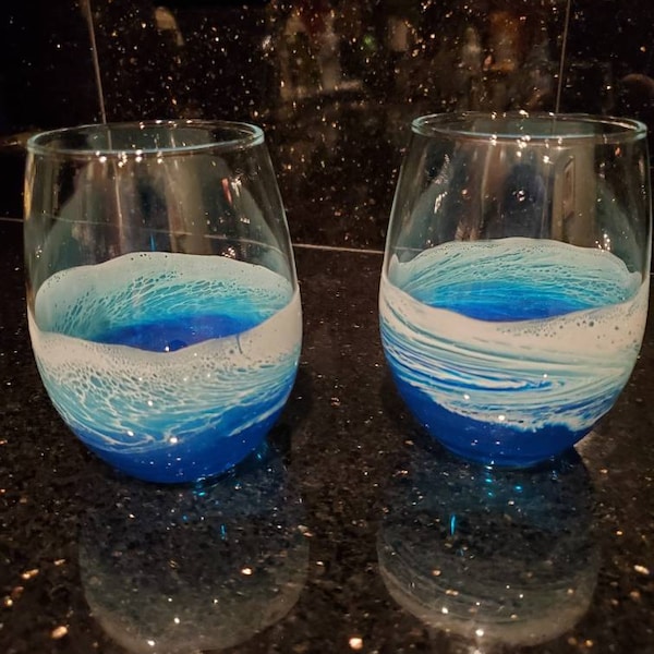 Handcrafted Ocean-inspired Wine Glasses With Resin Waves – Coastal ...