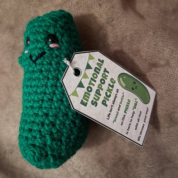 Adorable Emotional Support Pickle Crochet PATTERN With Gift Tags ...
