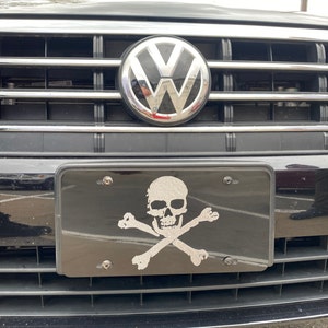 Custom Letter Leaf Crest License Plate Car Tag Diamond Etched Engraved ...