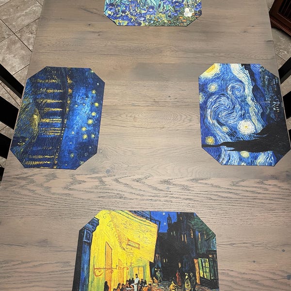 Faux Silver Grey Alligator Crocodile Wedge Placemat for Round Tables ...