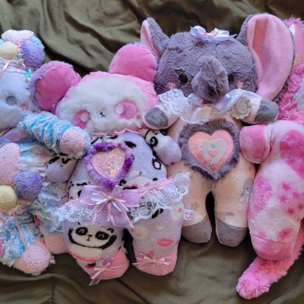 Balloon Plushie - Jumbo Size Plush With Floppy Head and Hands. - Etsy