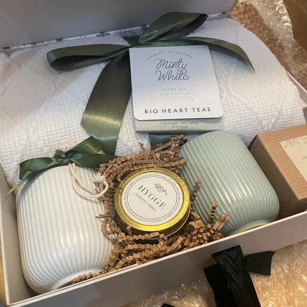 Ultimate Hygge Gift Box for Men & Women With Blanket and Socks | Get ...