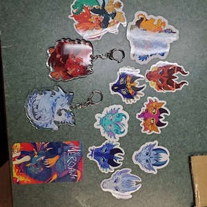 Snowfall and Lynx [ Wings of Fire WOF Acrylic Charm ] - Etsy