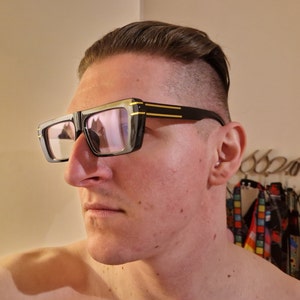 Chamber Rectangle Glasses | Shades 100% UV Protection | Valorant ...