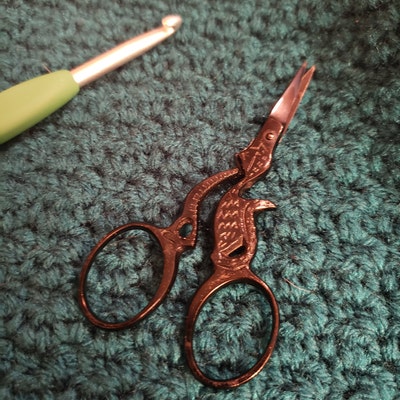 Keyhole Pins-black Safety Pins - Etsy