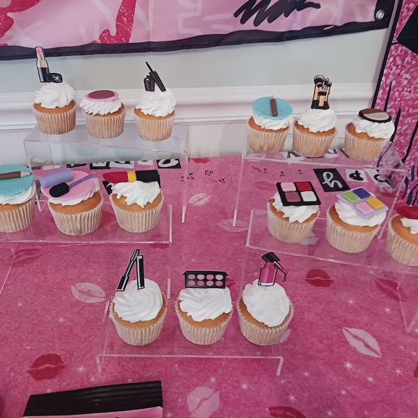 10-gingerbread Flower Power Cookie. These Cookies Are Decorated With ...