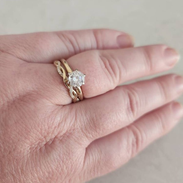 14K Diamond Twisted Wedding Band / Diamond Ring / Twisted Band ...