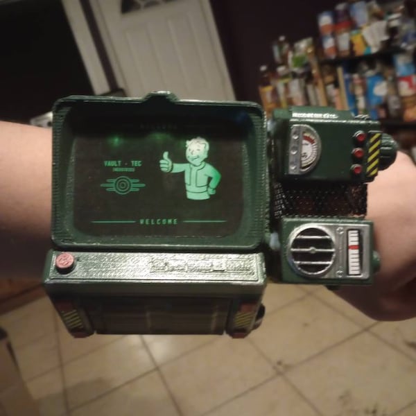 Pip Boy 2000 | Pip-boy 2000 Mk VI Fallout 76 | 3D Printed Pip Boy 76 ...