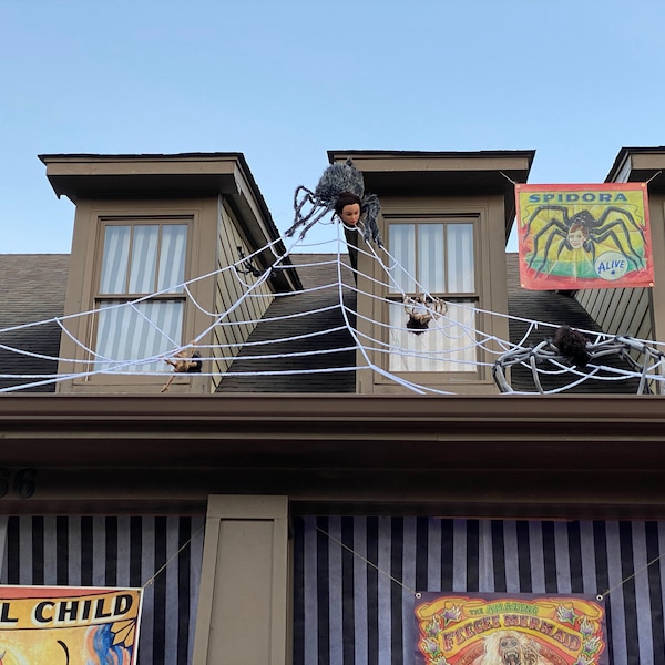 Sideshow Banner - Spidora - Etsy