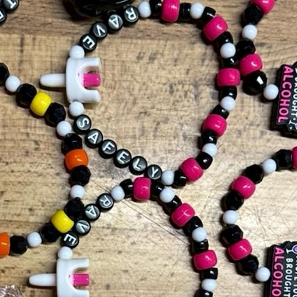 Spider Kandi Beads for Spooky Halloween Kandi | Packs of 5, 10, 20, or ...