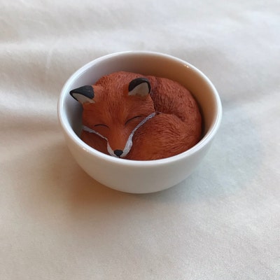Miniature Red Fox Figurine Sleep in Teacup. Handmade Resin Teacup Fox ...