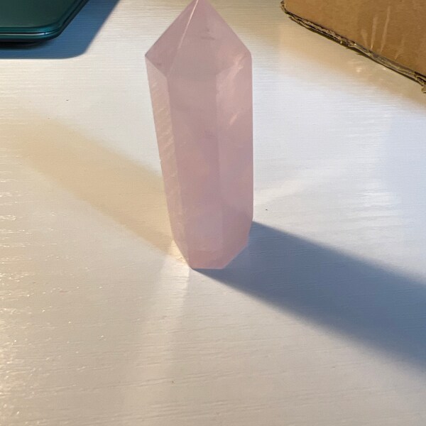 Rose Quartz Towers Crystal Obelisk Natural Crystals Tower Point Wand ...