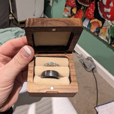 Anime Cuddle Hug I Love You Senpai Wood Ring Box, Otaku Weebo Wedding ...